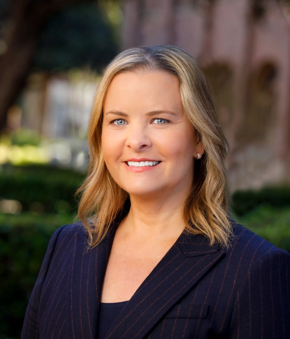 Julia Gardner Plotts - USC Marshall