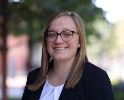 Laura Fcasni - USC Marshall