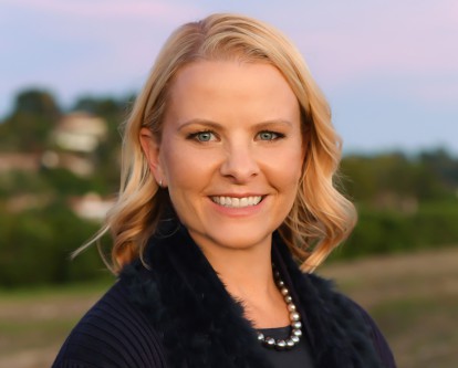 Julia Gardner Plotts - USC Marshall